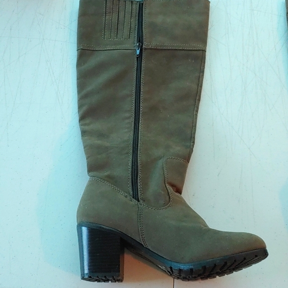 Shoes | Brown High 2 Inch Heel Boots | Poshmark